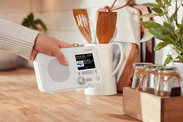 Pure Elan IR5 Internet Kofferradio AUX, Bluetooth®, WLAN, Internetradio ...