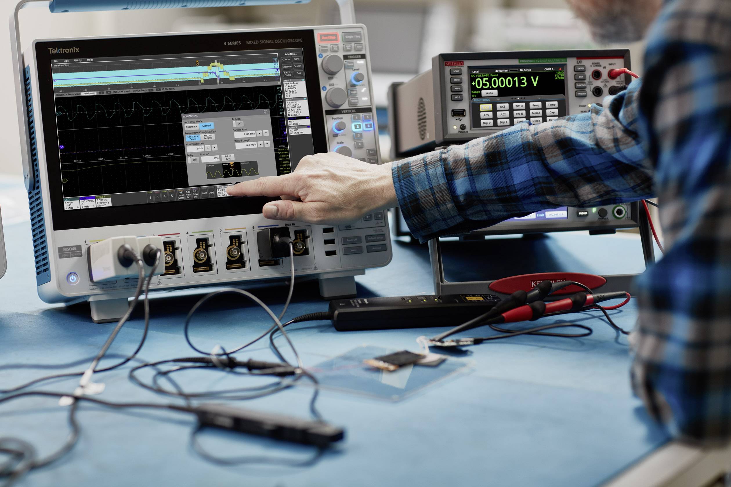 Tektronix MSO44 4-BW-1500 Digital-Oszilloskop 1.5GHz 6.25 GSa/s 31.25 ...