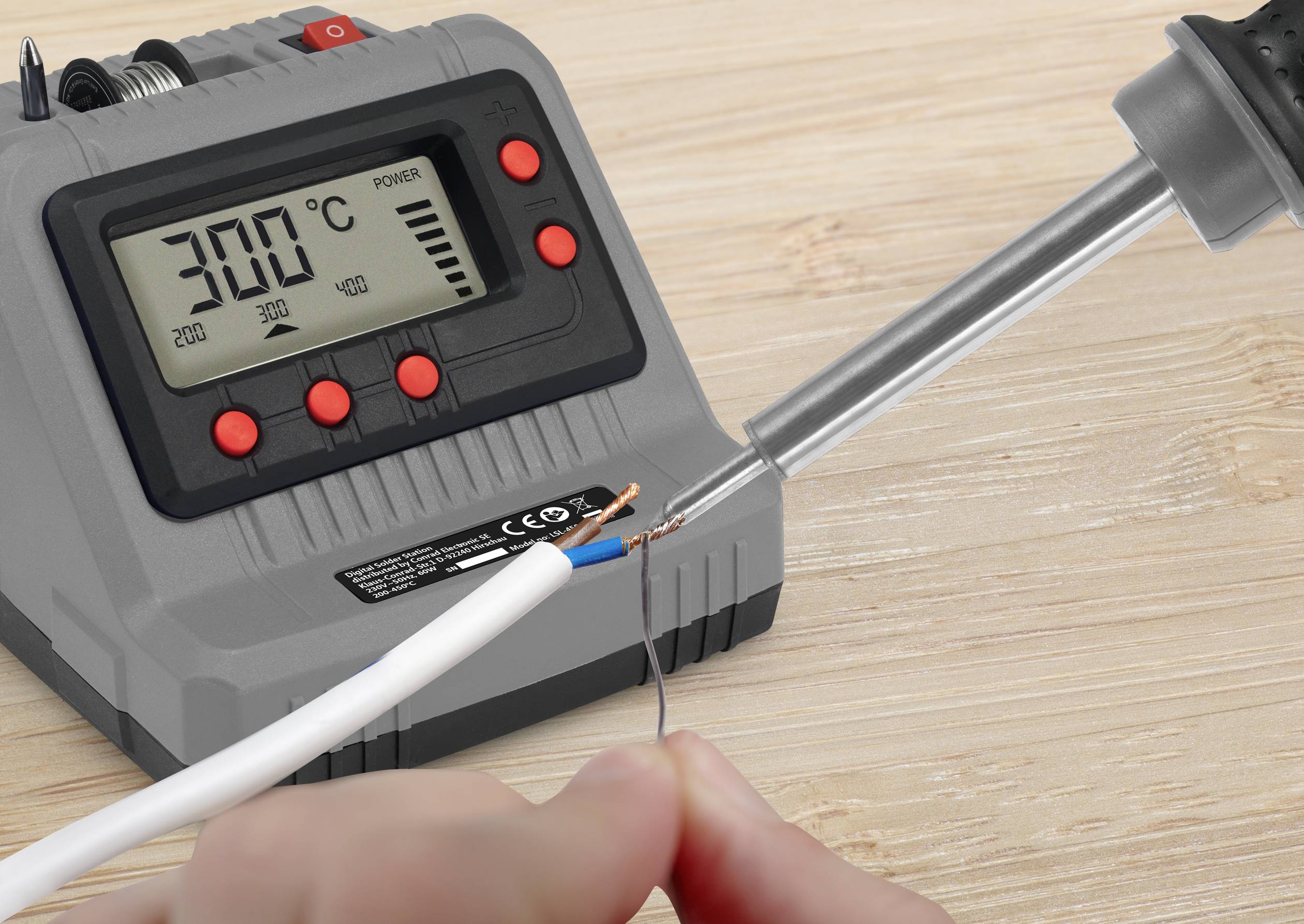 Basetech Lötstation Set 60W 200 - 450°C inkl. Lötzinn, inkl. Lötspitze ...