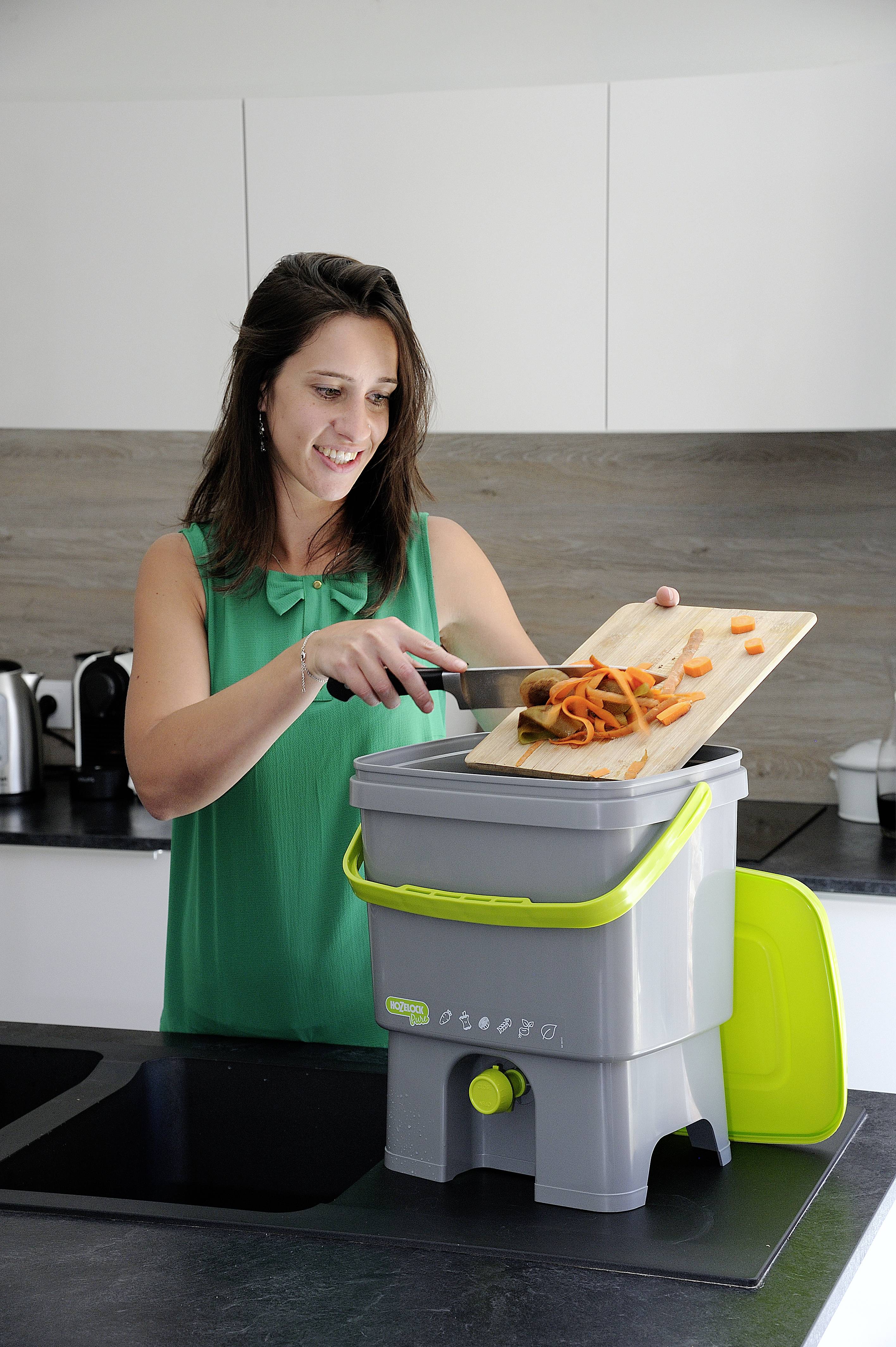 Hozelock 4193 0000 Mini Composter Komposter | digitalo