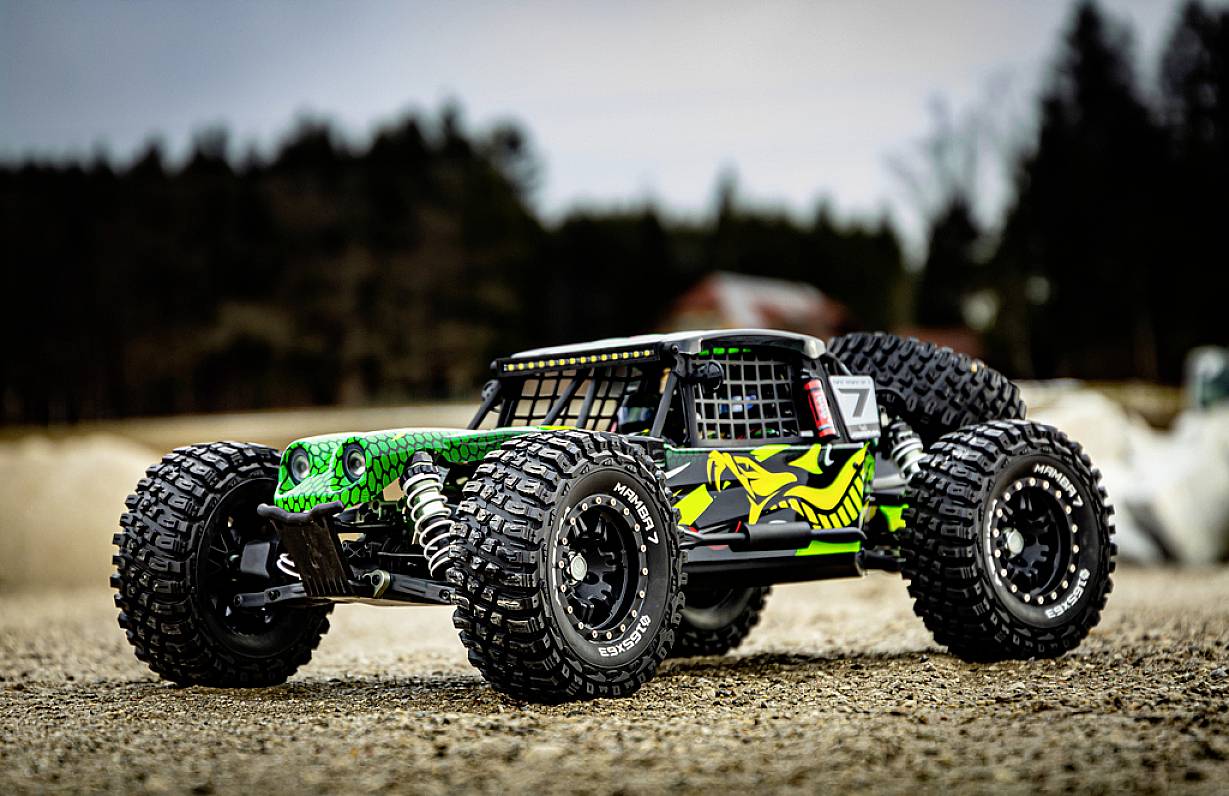 Absima Rock Racer MAMBA 7 Grün Brushless 1:7 RC Modellauto Elektro ...