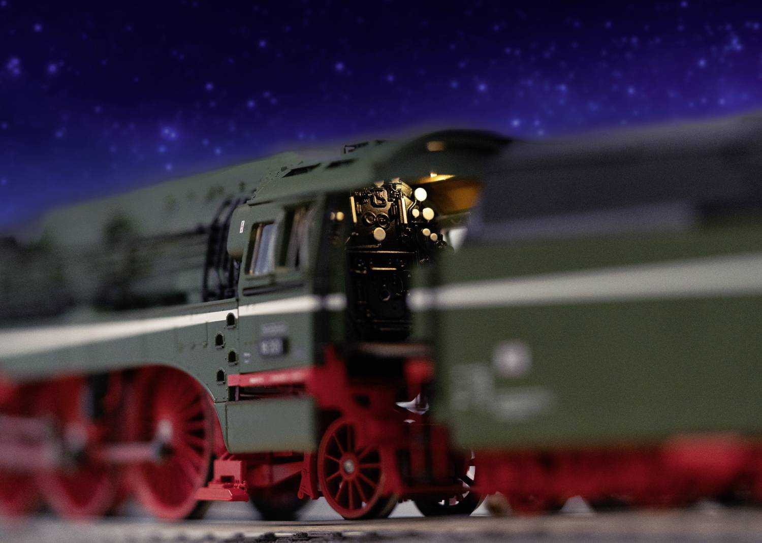 Märklin 38201 H0 Dampflokomotive 18 201 der DR, MÄRKLIN ...