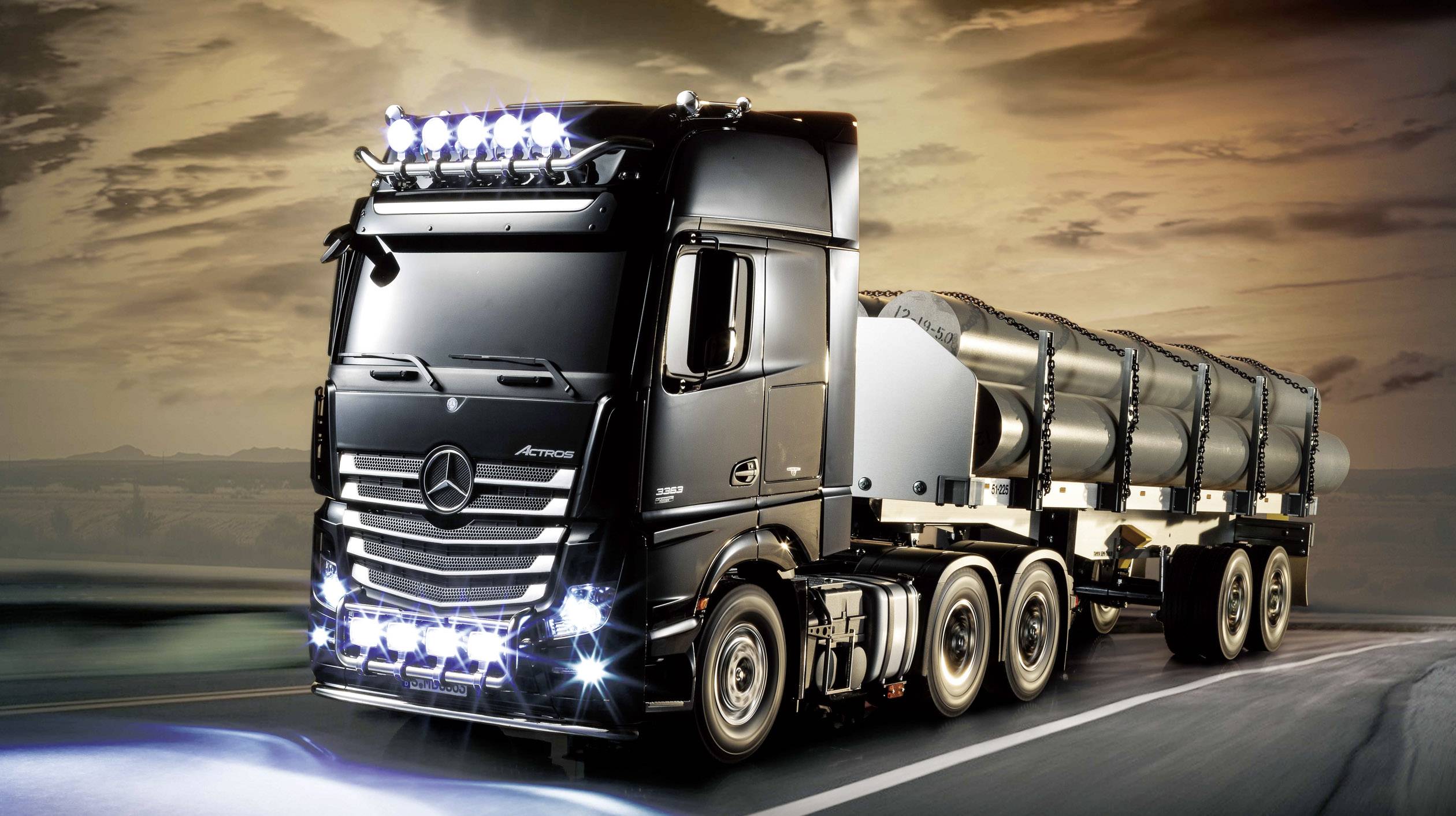 Tamiya 56348 Mercedes Benz Actros 3363 6x4 Gigaspace 1:14 Elektro RC ...
