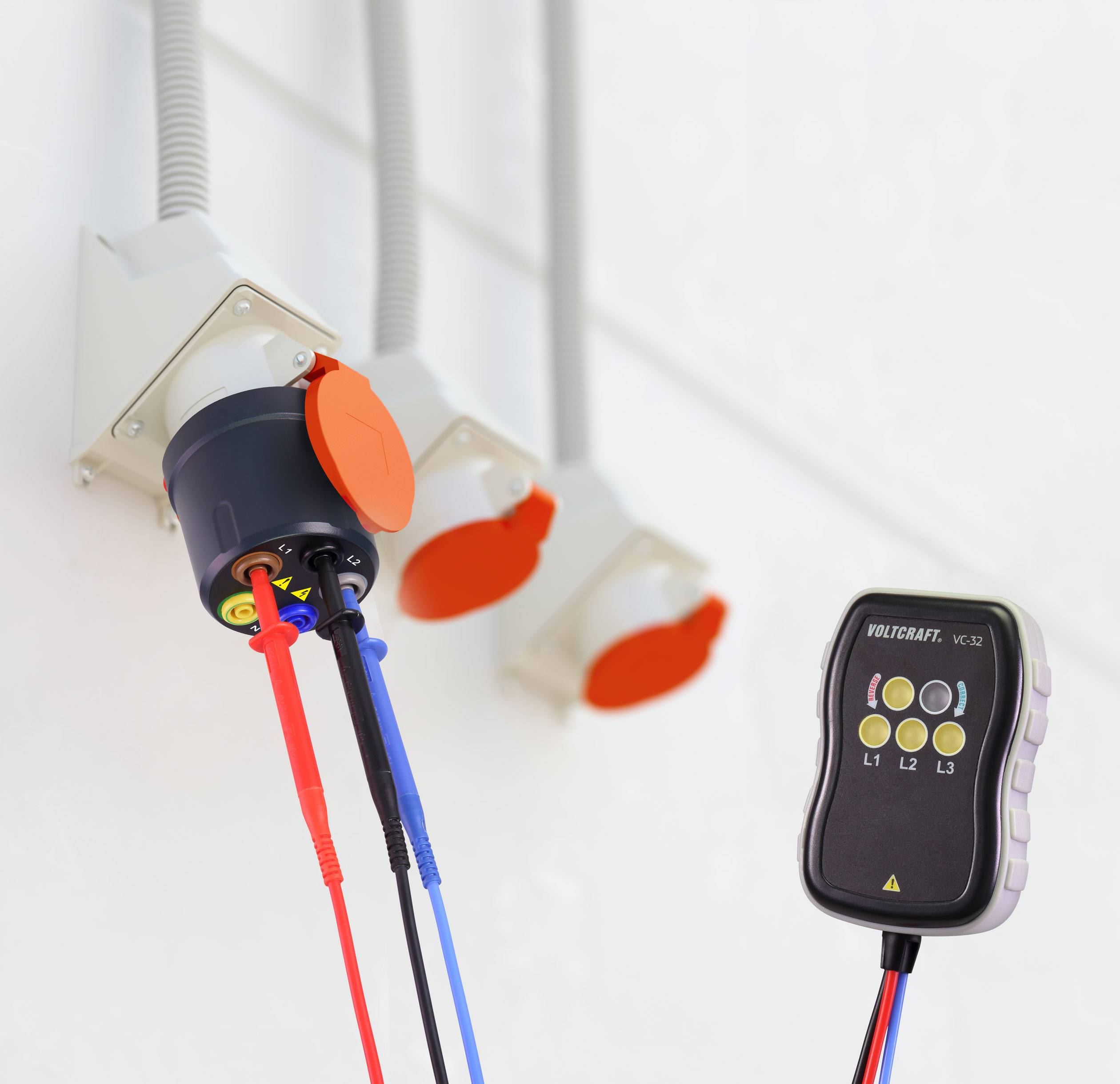 VOLTCRAFT VMA-3L 16 Messadapter CEE-Stecker 16A 5polig - Buchse 4mm ...