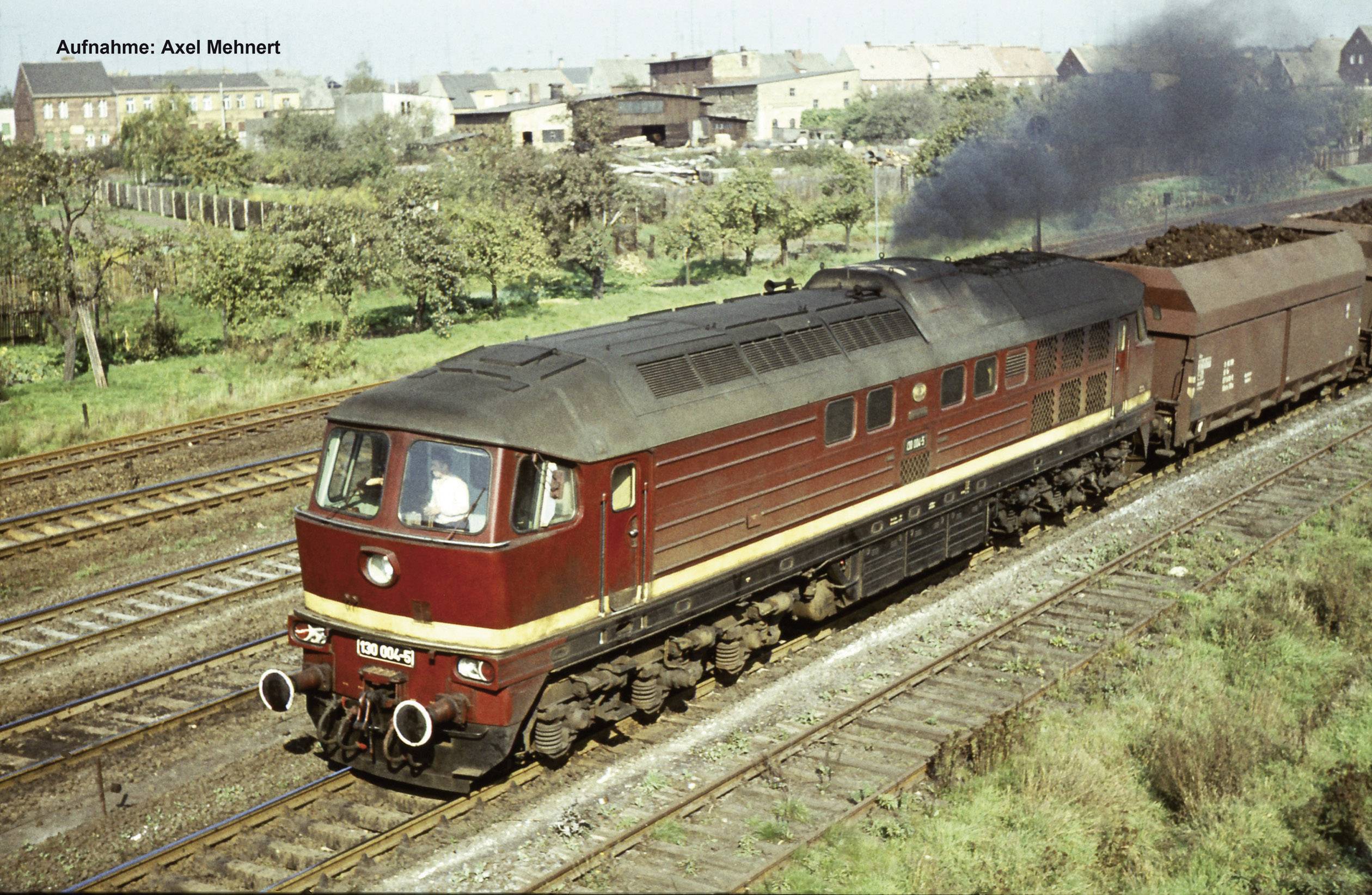 Piko H0 59740 H0 Diesellok BR 130 der DR | voelkner